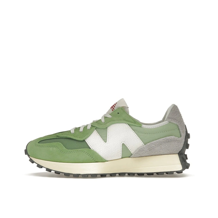 New Balance 327 Chive Avocado – ViaMonte Shop